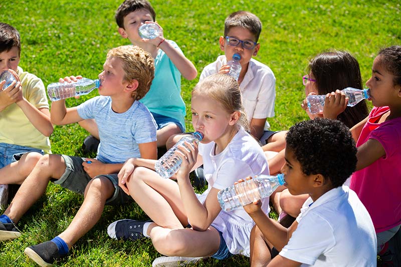 Hydration For This Summer: What to Avoid - Buckley Day Camp